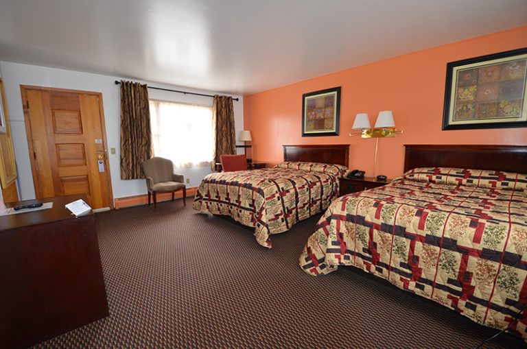 Motel Room Rates and Motel Packages Berkshires - Williamstown Motel ...